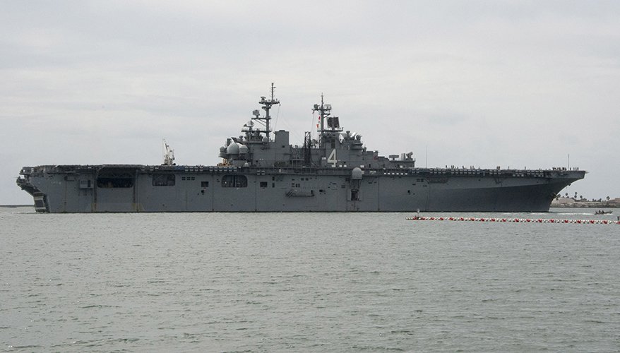 Navy, Marines Have ‘Locked Shields’ on Amphibious Ship Goals
