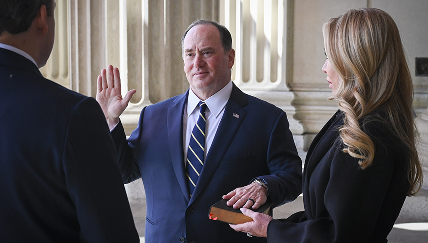 SAS NEWS: New Navy Secretary Vows to Revitalize U.S. Shipbuilding