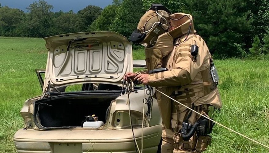 Army’s Next-Gen Bomb Suit in Production
