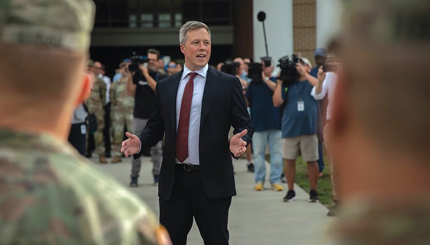 Army Acquisitions Due for ‘Complete Disruption,’ Secretary Says