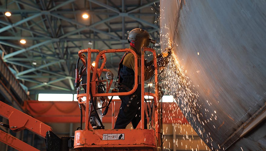 Shipbuilders Look to Big Budget Plus-Ups to Reverse Delays, Cost Overruns